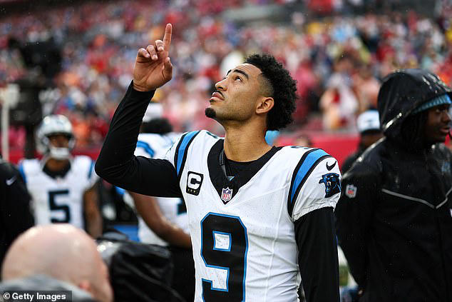 Carolina Panthers win NFC South and make the playoffs thanks to huge ...
