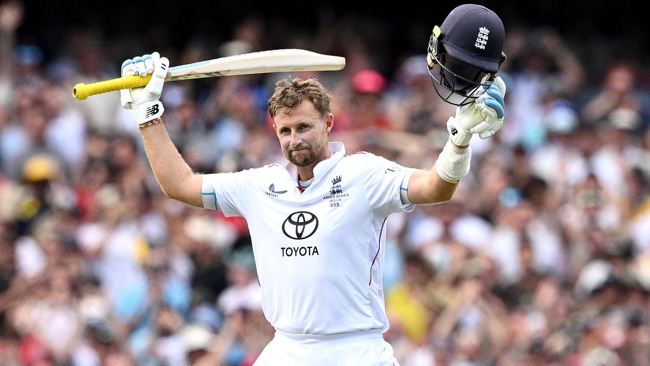 Green's blushes as Root takes command for England