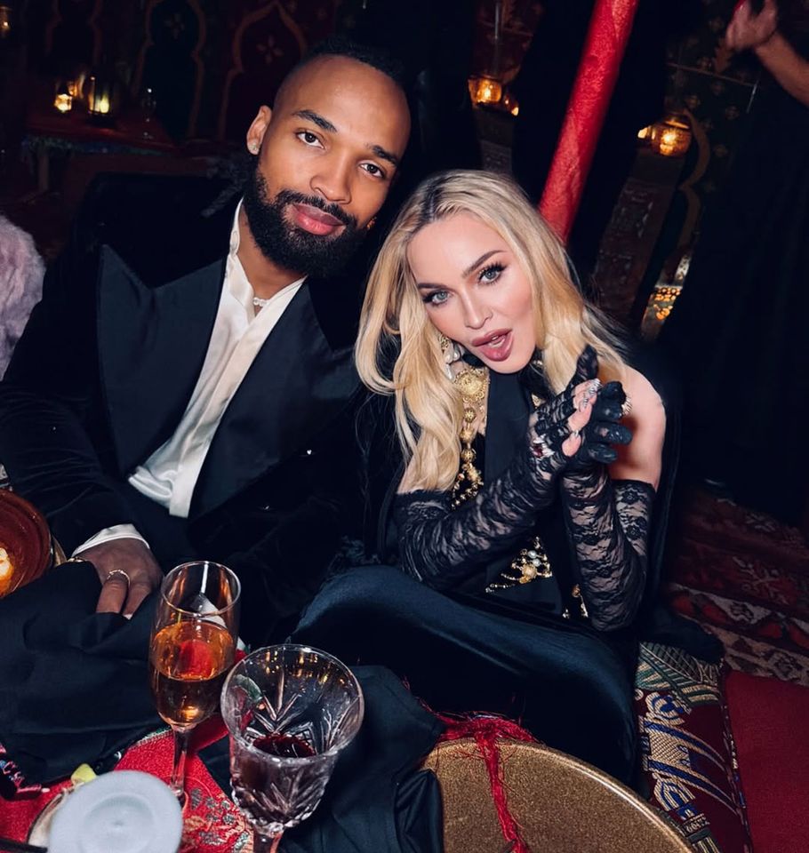 Madonna parties with boyfriend Akeem Morris and her son Rocco in ...
