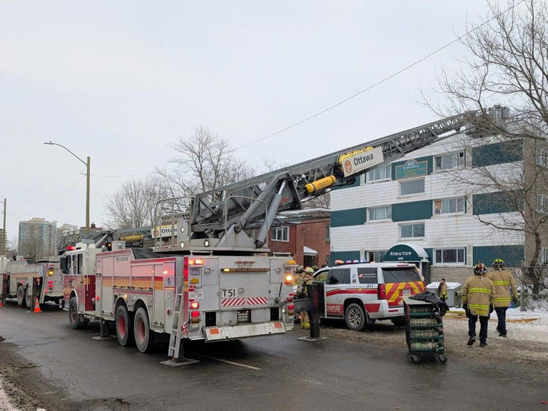 Ottawa fire crews called to St. Patrick Street apartment building