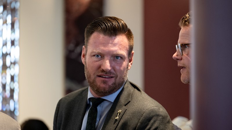 Second Liberal MP announces retirement following Sam Groth resignation