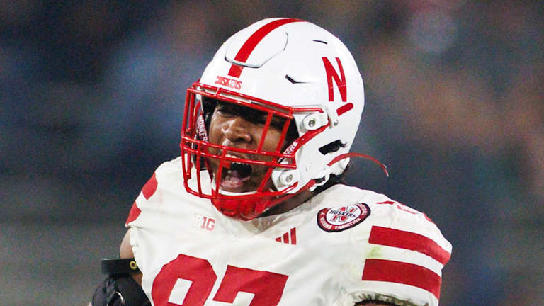 Nebraska suffers a pair of transfer portal losses on the defensive line