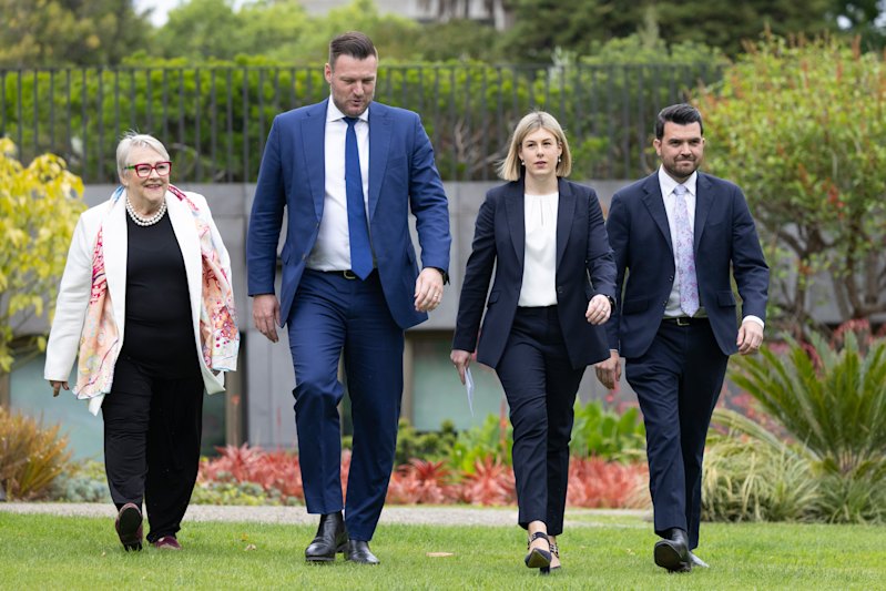 Second Liberal MP announces retirement following Sam Groth resignation