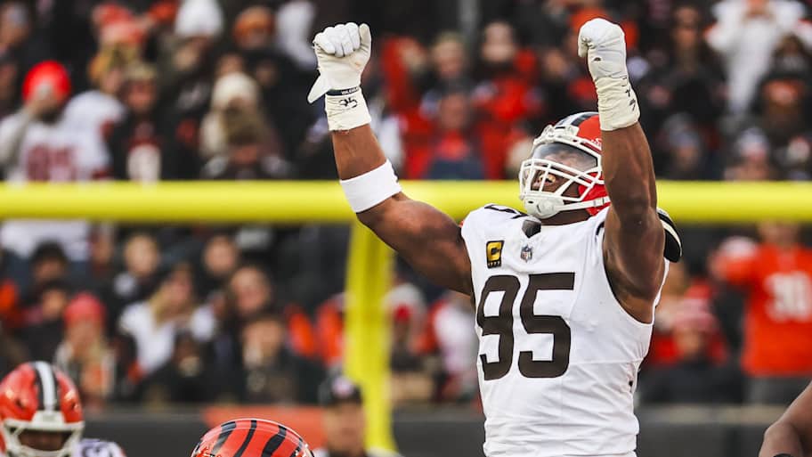 Myles Garrett reacts to breaking the NFL single-season sack record
