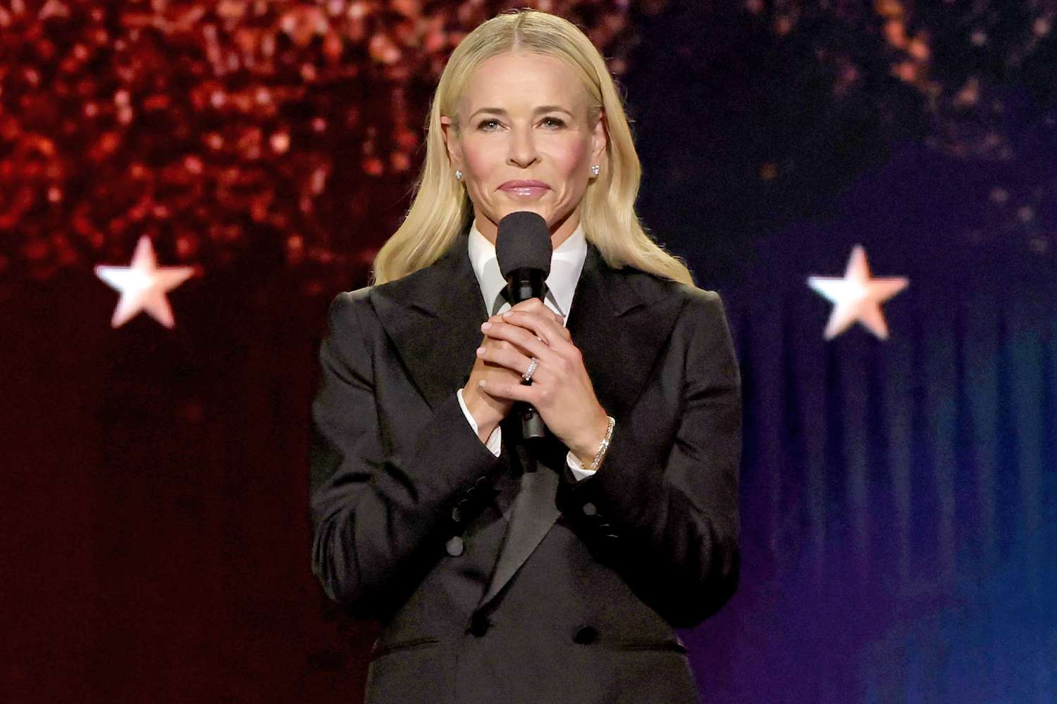 Chelsea Handler pays tribute to late Diane Keaton with tailored suit ...