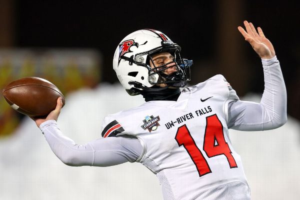 Wisconsin-River Falls beats North Central for first D-III title