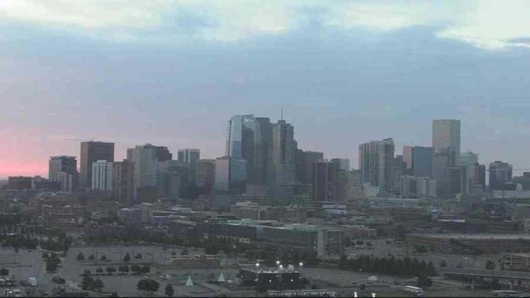 Denver weather: Mild start to the week, snow in the mountains