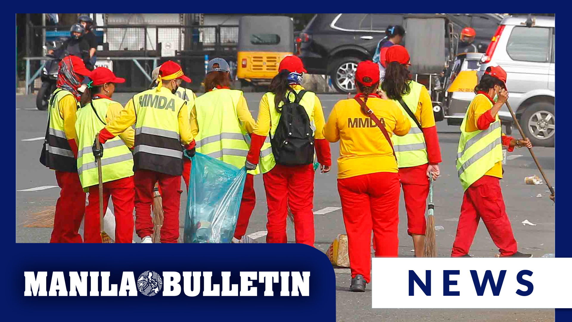 MMDA street sweepers clean Quirino Grandstand ahead of Jesus Nazareno feast