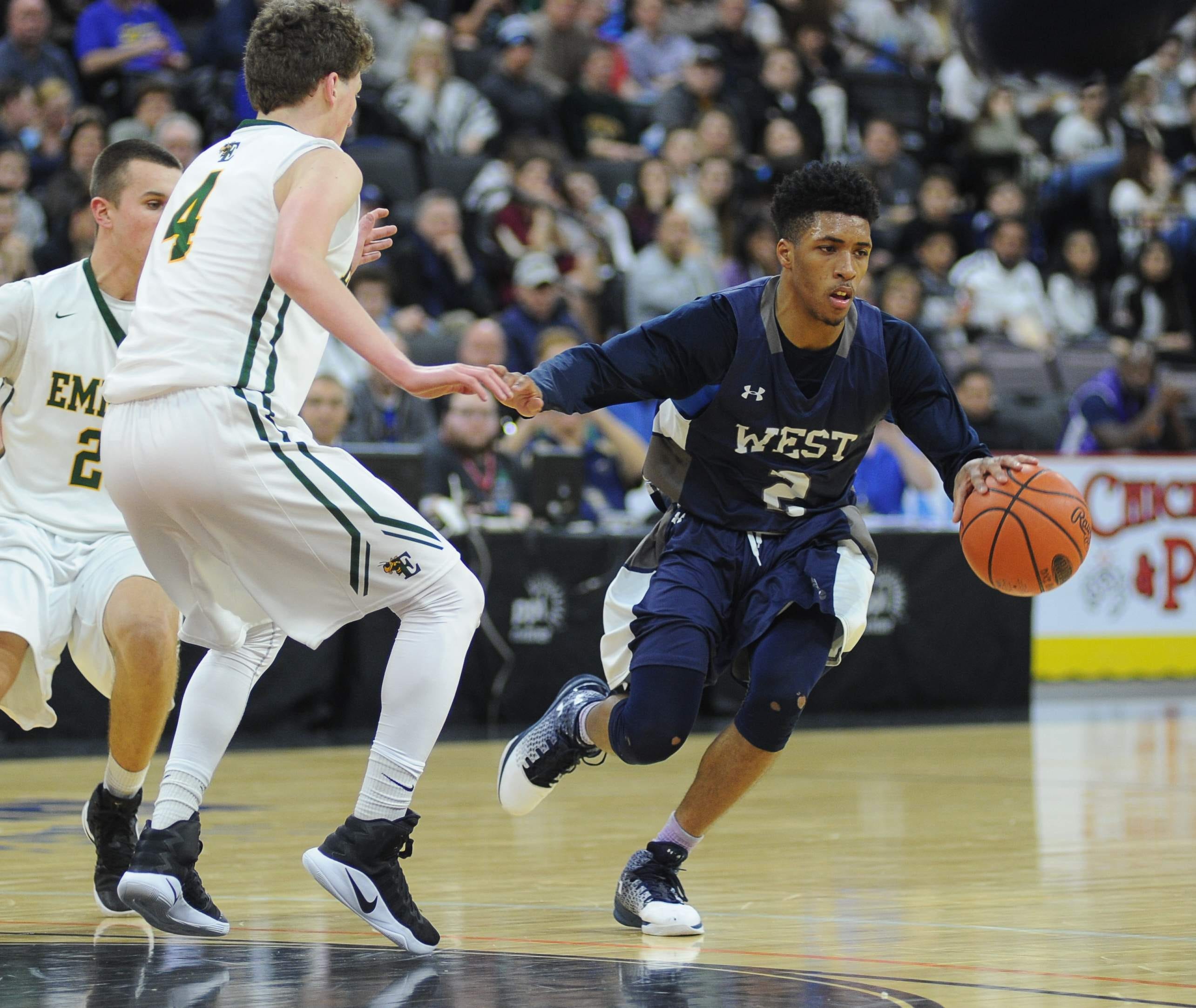 KJ Coles becomes West hoops all-time leading scorer vs. Bethlehem Catholic
