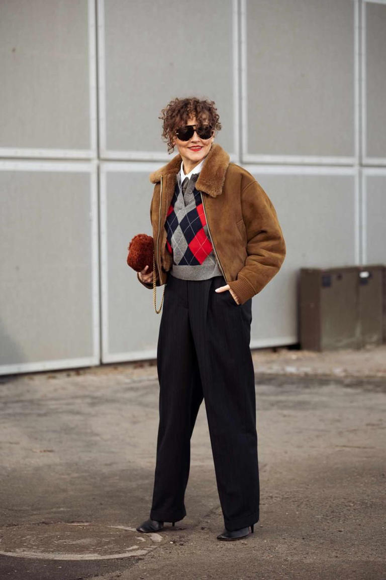 Kelebihan dan kekurangan bahan suede yang perlu kamu tahu