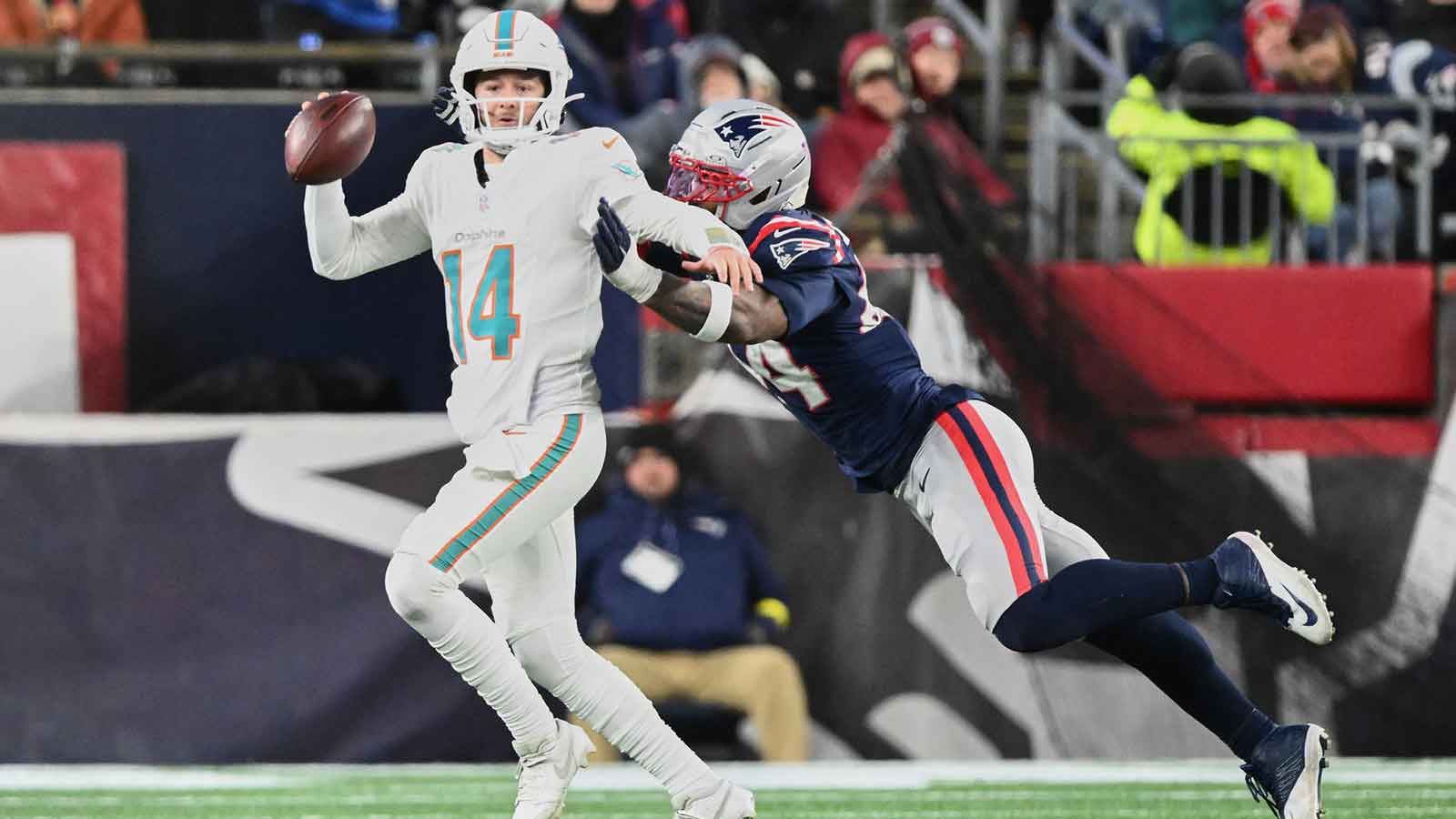 Dolphins’ Quinn Ewers avoids worst-case scenario after Week 18 knee injury