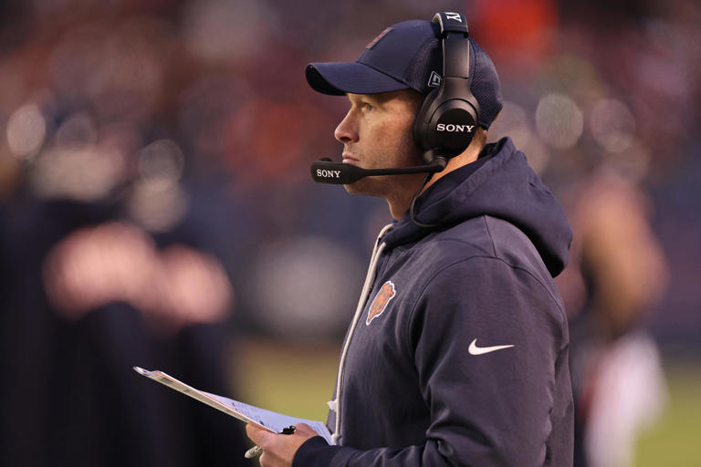 Ben Johnson explains why Bears didn't go for it on 4th down vs. Lions