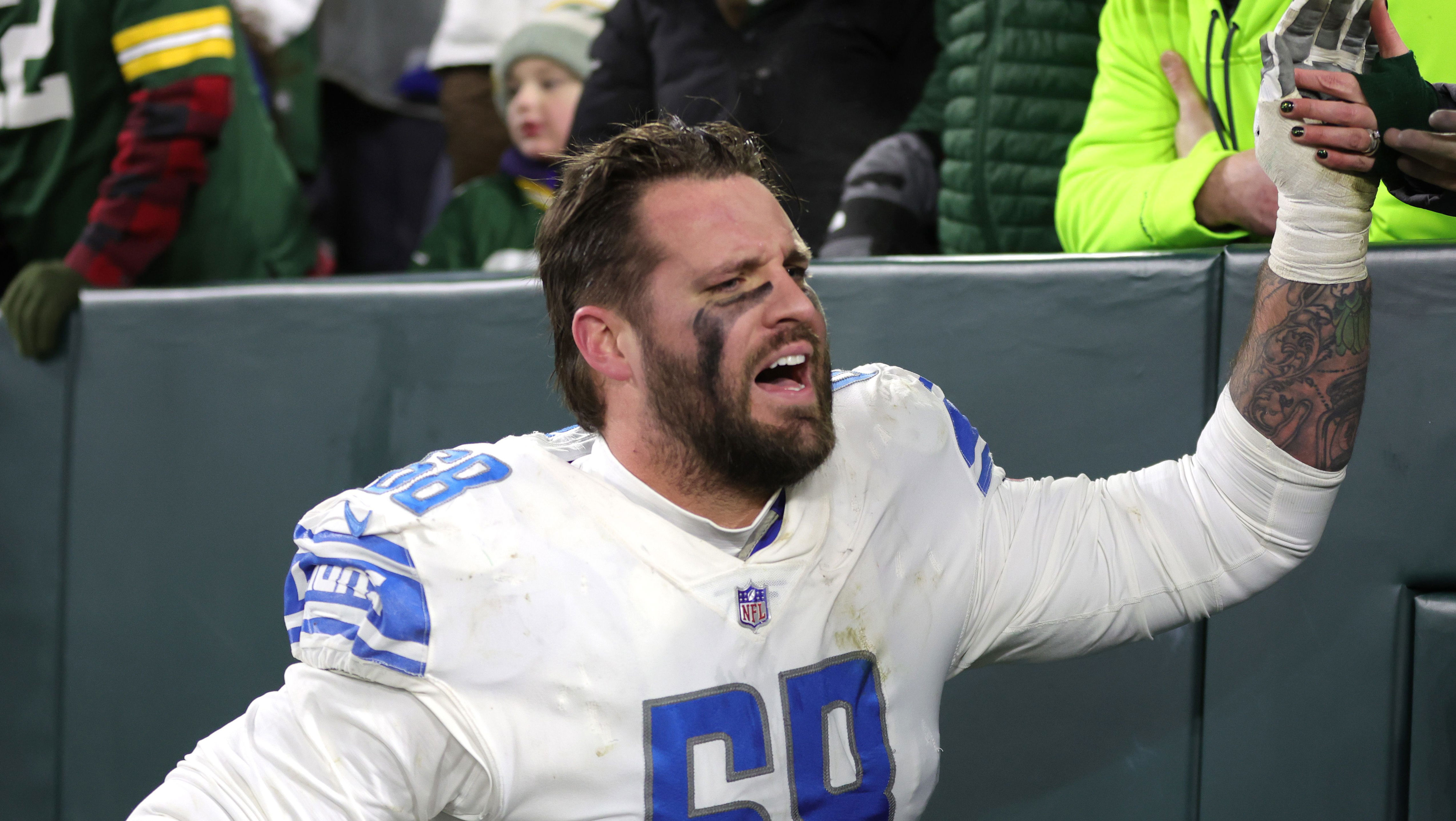 Detroit Lions OL Taylor Decker fights back tears after potential final ...