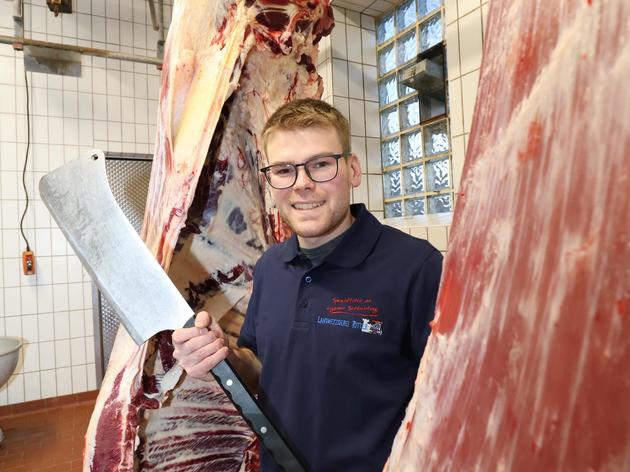 Fleisch-Sommelier aus Altendorf: Moritz Ritter erweitert sein Fachwissen