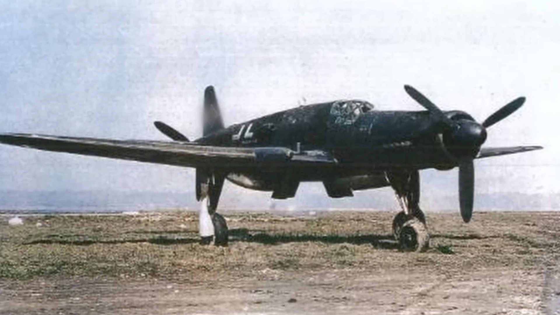 The push-pull fighter that changed everything too late