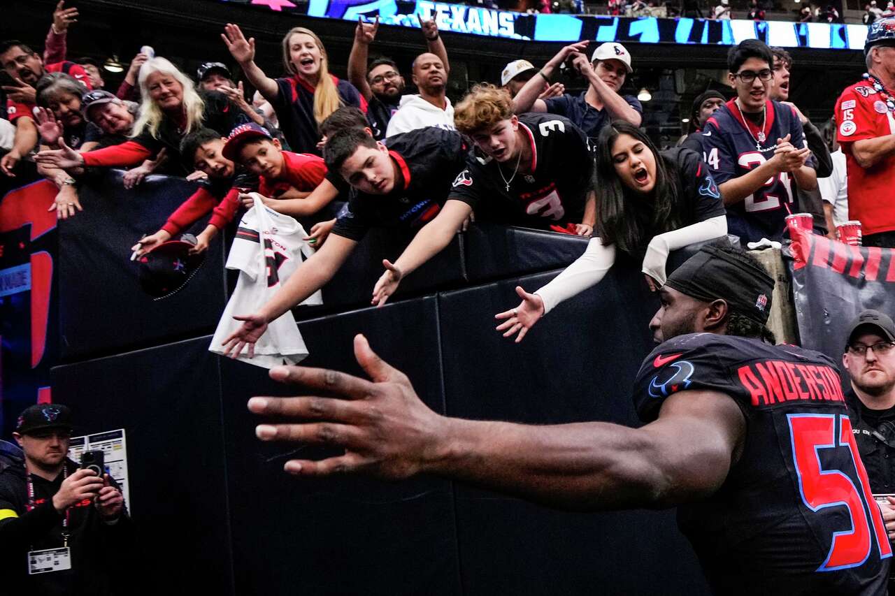 Houston Texans get prime-time slot to open playoffs vs. Pittsburgh Steelers