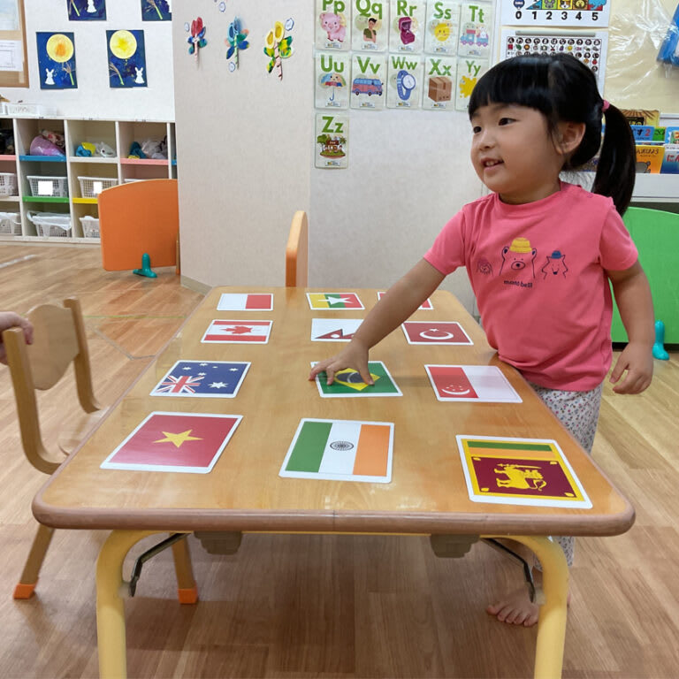 0歳児クラスから毎日英語に触れる! 英語・知育のプログラムが豊富な「HOPPAパークシティ武蔵小杉」