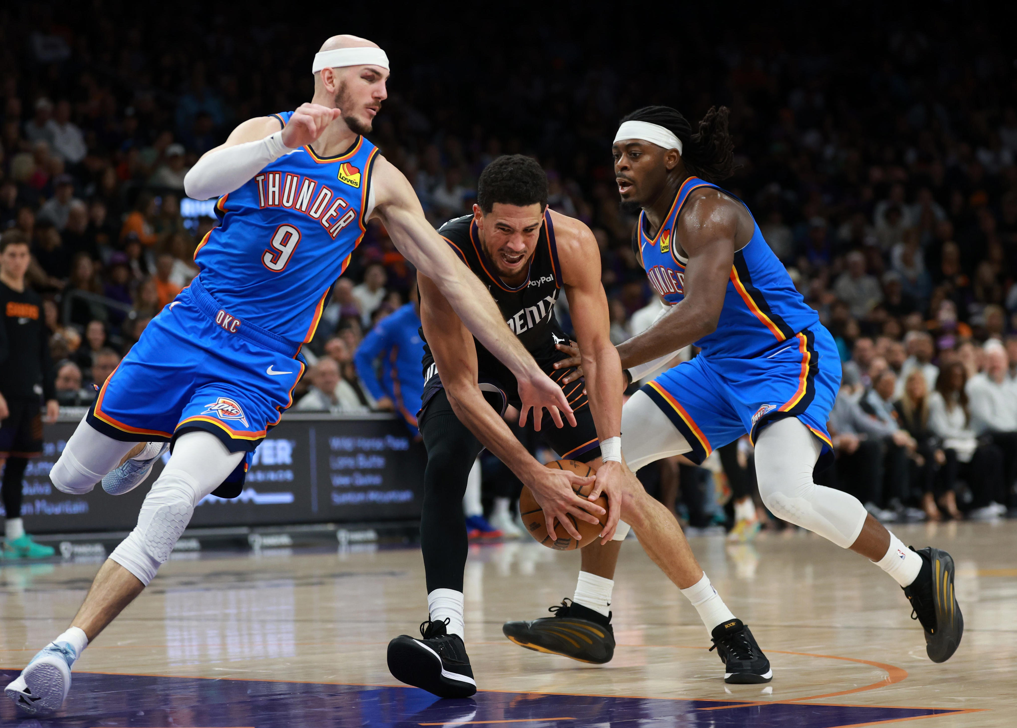 Devin Booker felt 'pretty confident' with game-winner in upset win over ...