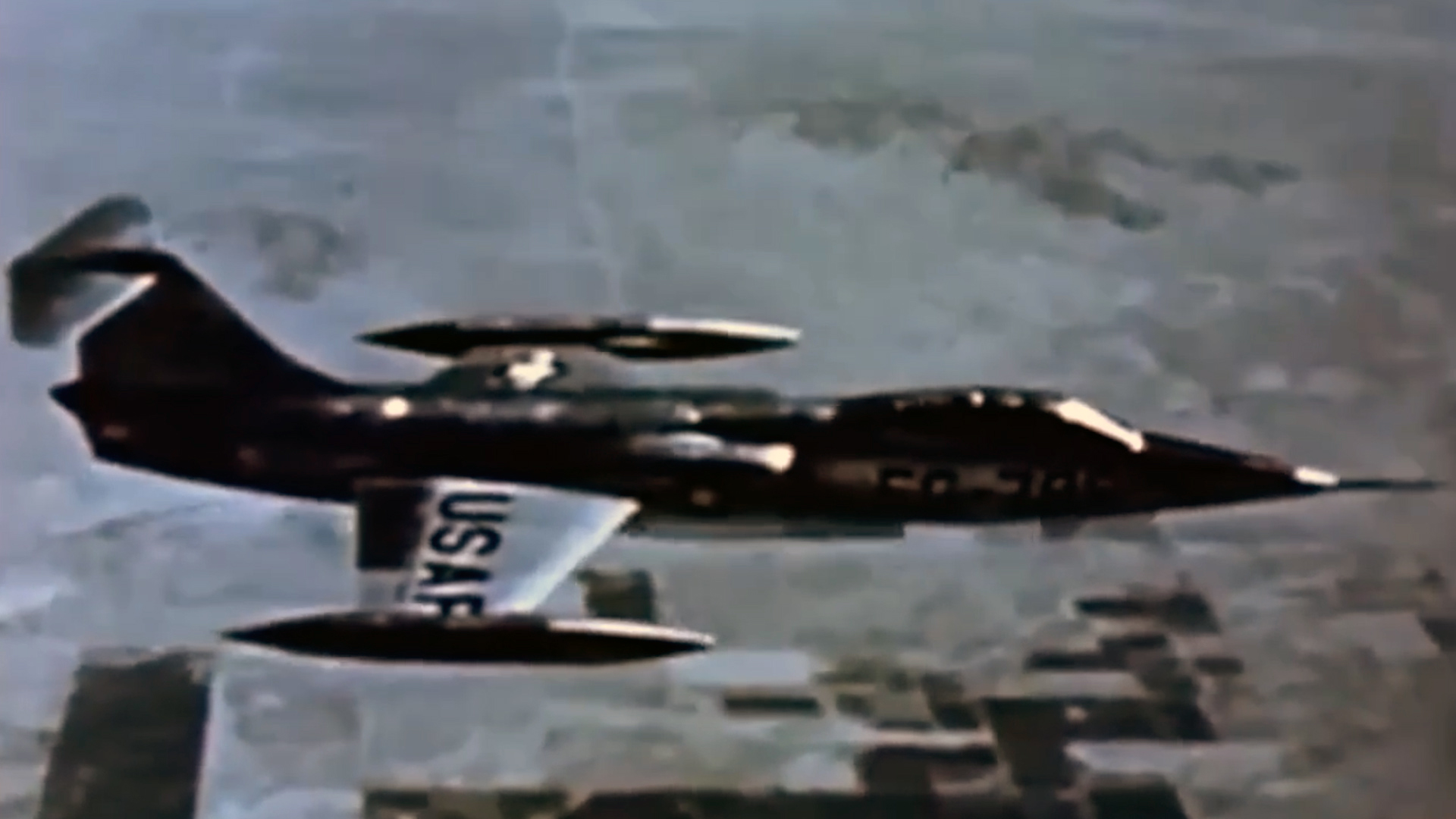 How Germany chose the F-104 over better aircraft