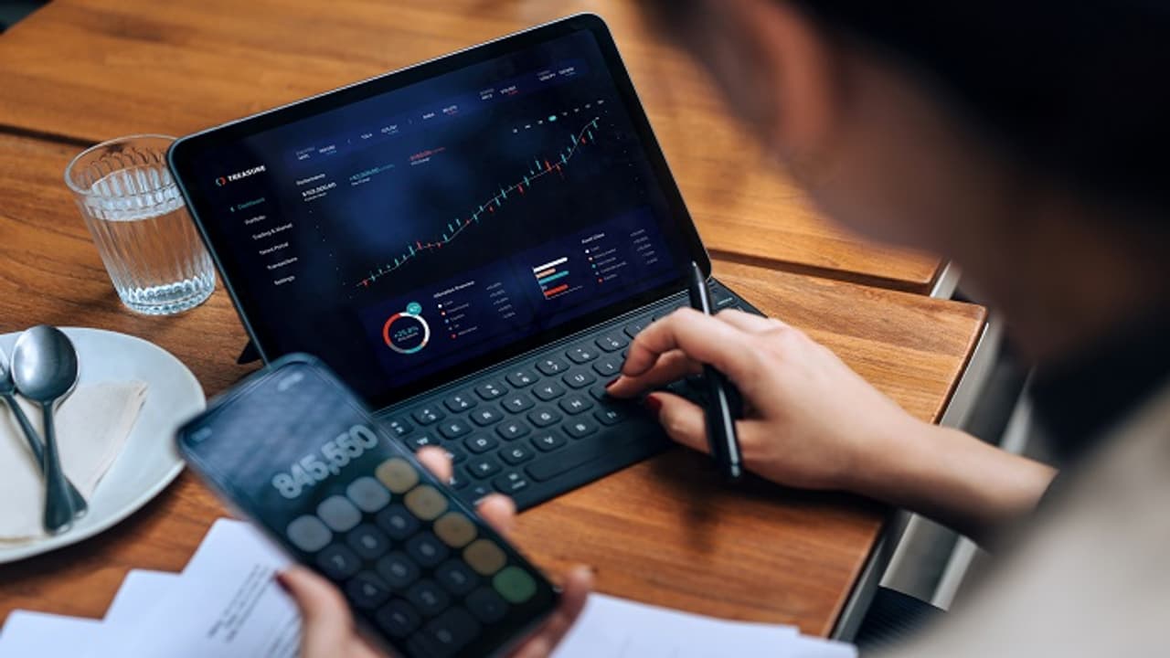 Bharat Coking Coal IPO allotment today: How to check your status, GMP ...