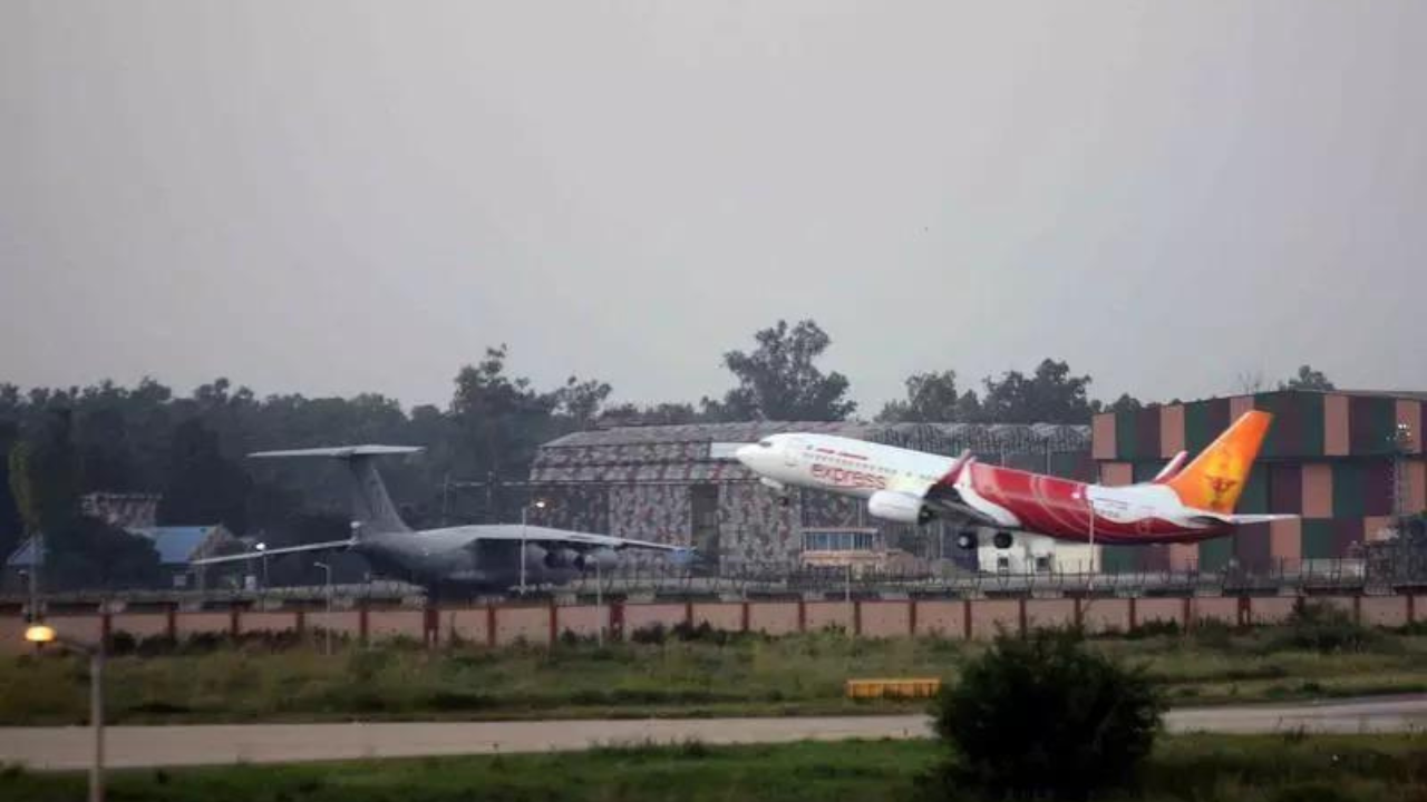 Indian carriers to induct about 100 aircraft annually for 15 years ...