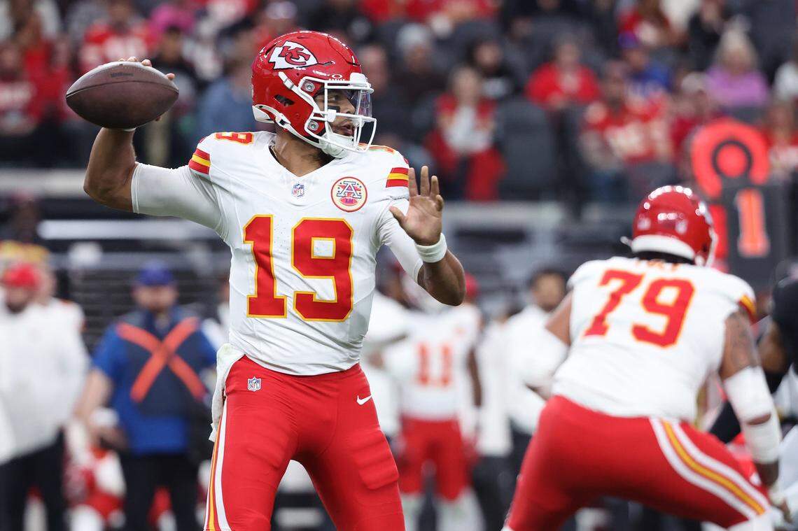 How Raiders beat Chiefs in game with 8 field goals (giving KC top-10 ...