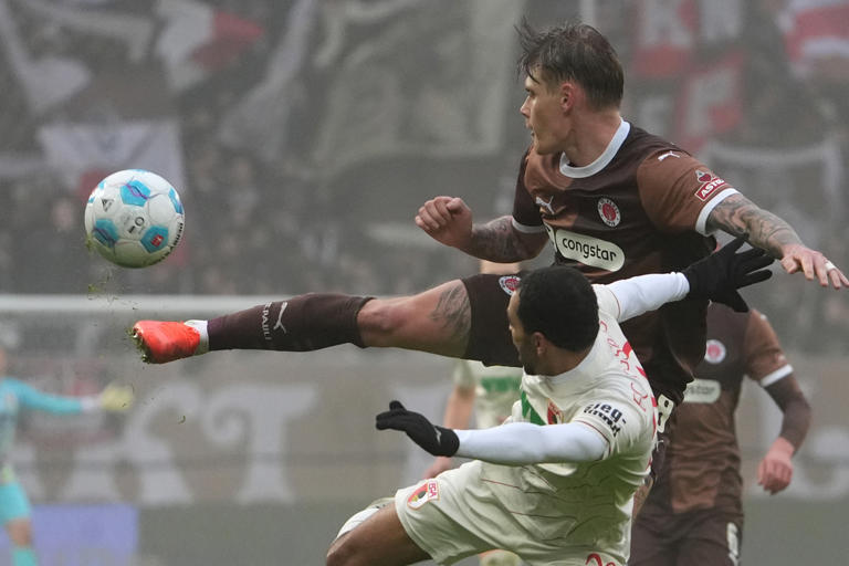 Kömür schockt St. Pauli! Kiezkicker geben sicher geglaubten Sieg aus ...