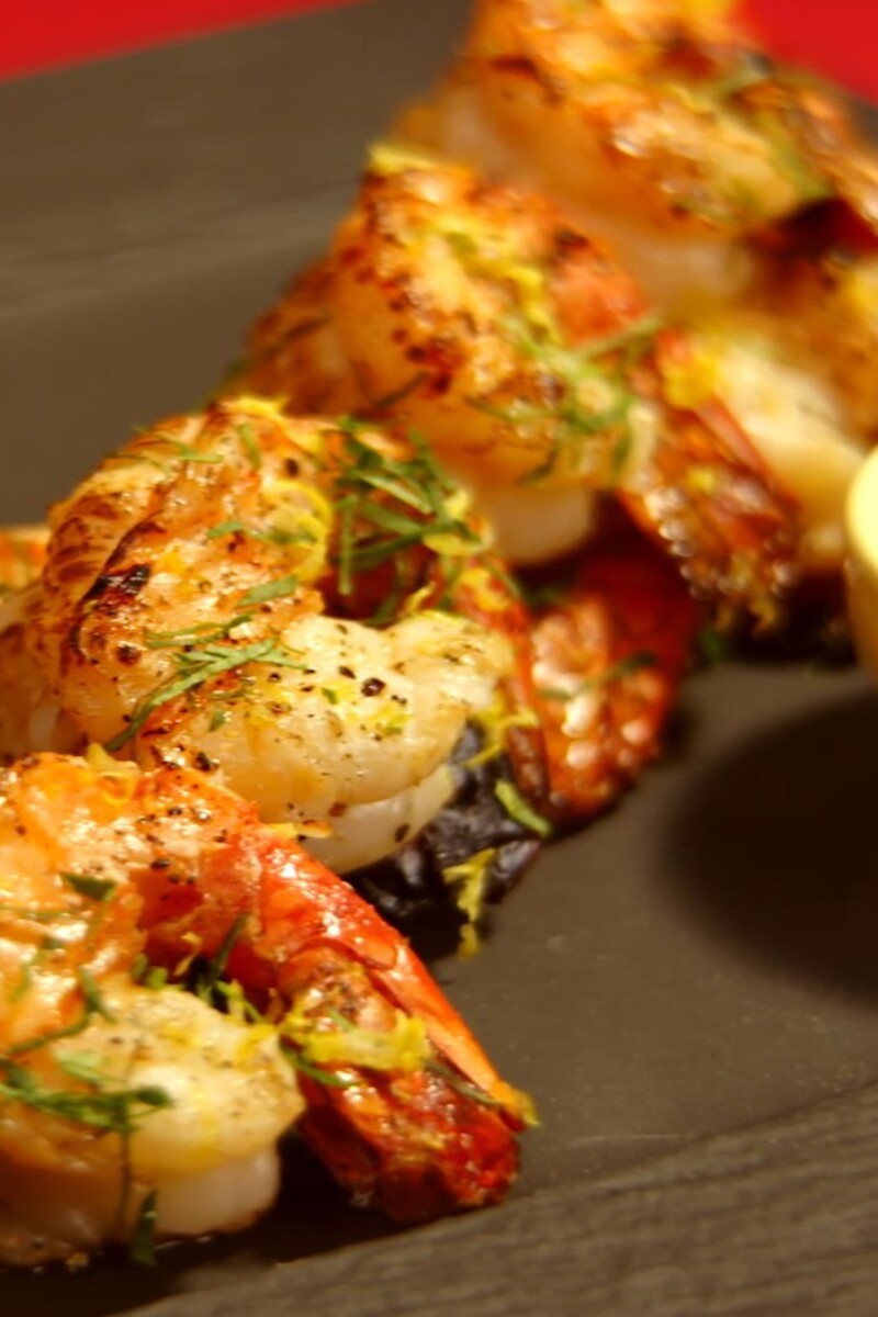 Gamberi alla griglia con limone ed erbe fresche