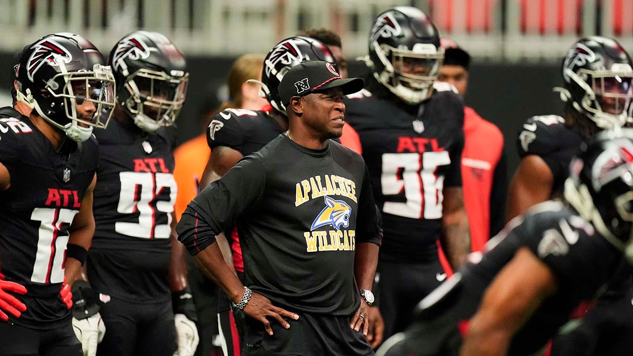 Falcons fire Raheem Morris after choosing him over multiple successful ...