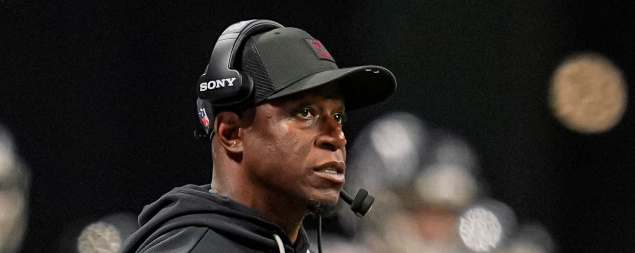 Falcons fire coach Raheem Morris, GM Terry Fontenot