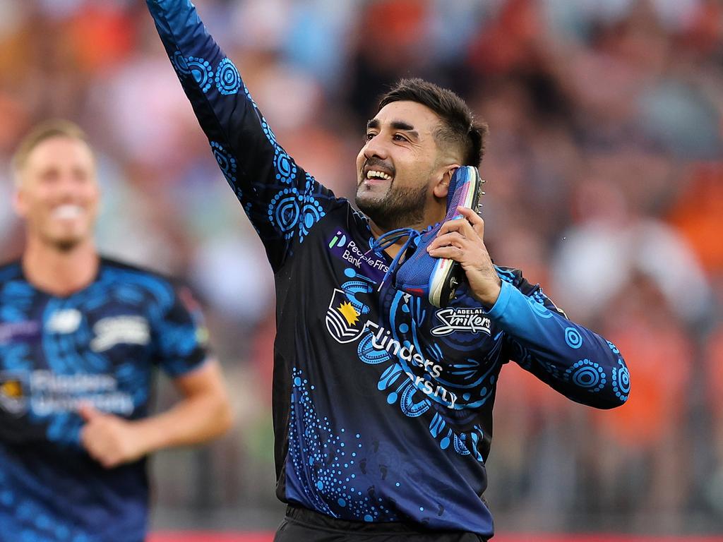 Star reveals meaning of shoe celebration