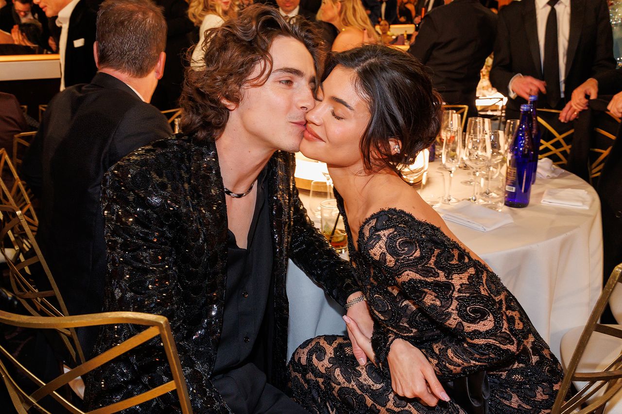 Timothée Chalamet made his date night with Kylie Jenner sparkle in a ...