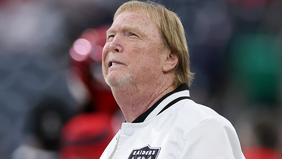 Mark Davis delivers honest message after Raiders beat Chiefs