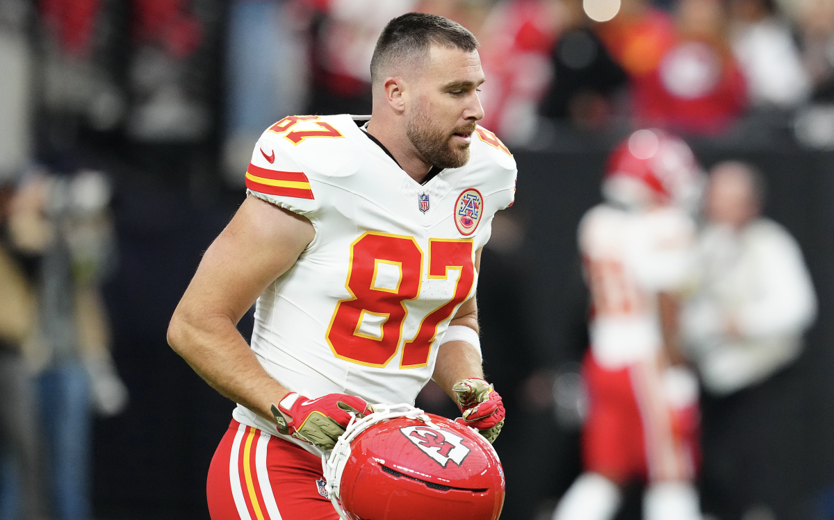 Travis Kelce to attend TGL Golf League with brother Jason