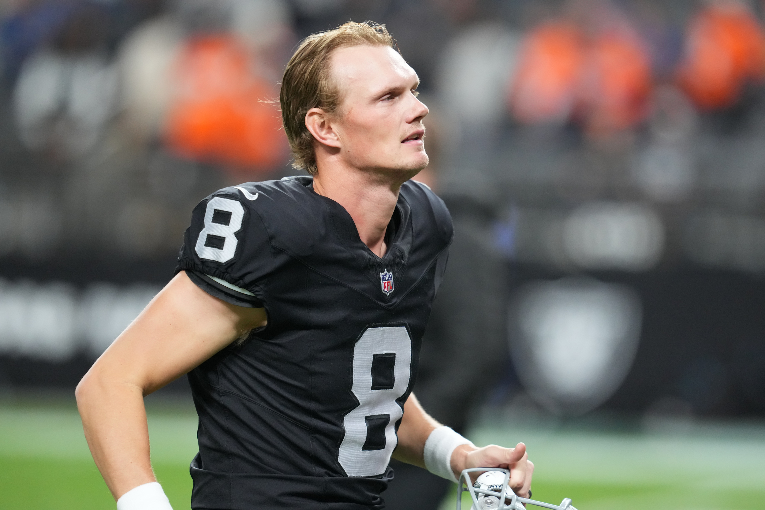 Carlson’s career-high field goal ends Raiders season on high note