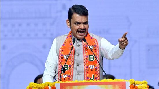 Marathi manoos emerges as fulcrum of BMC poll campaign