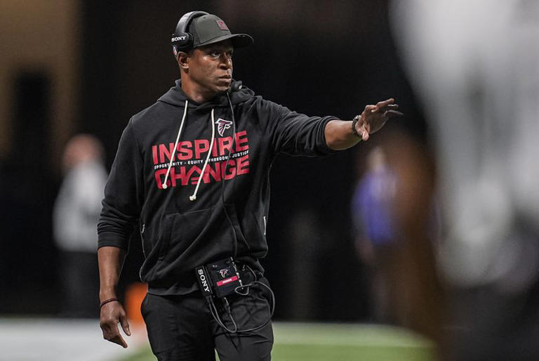 Falcons fire coach Raheem Morris, GM Terry Fontenot