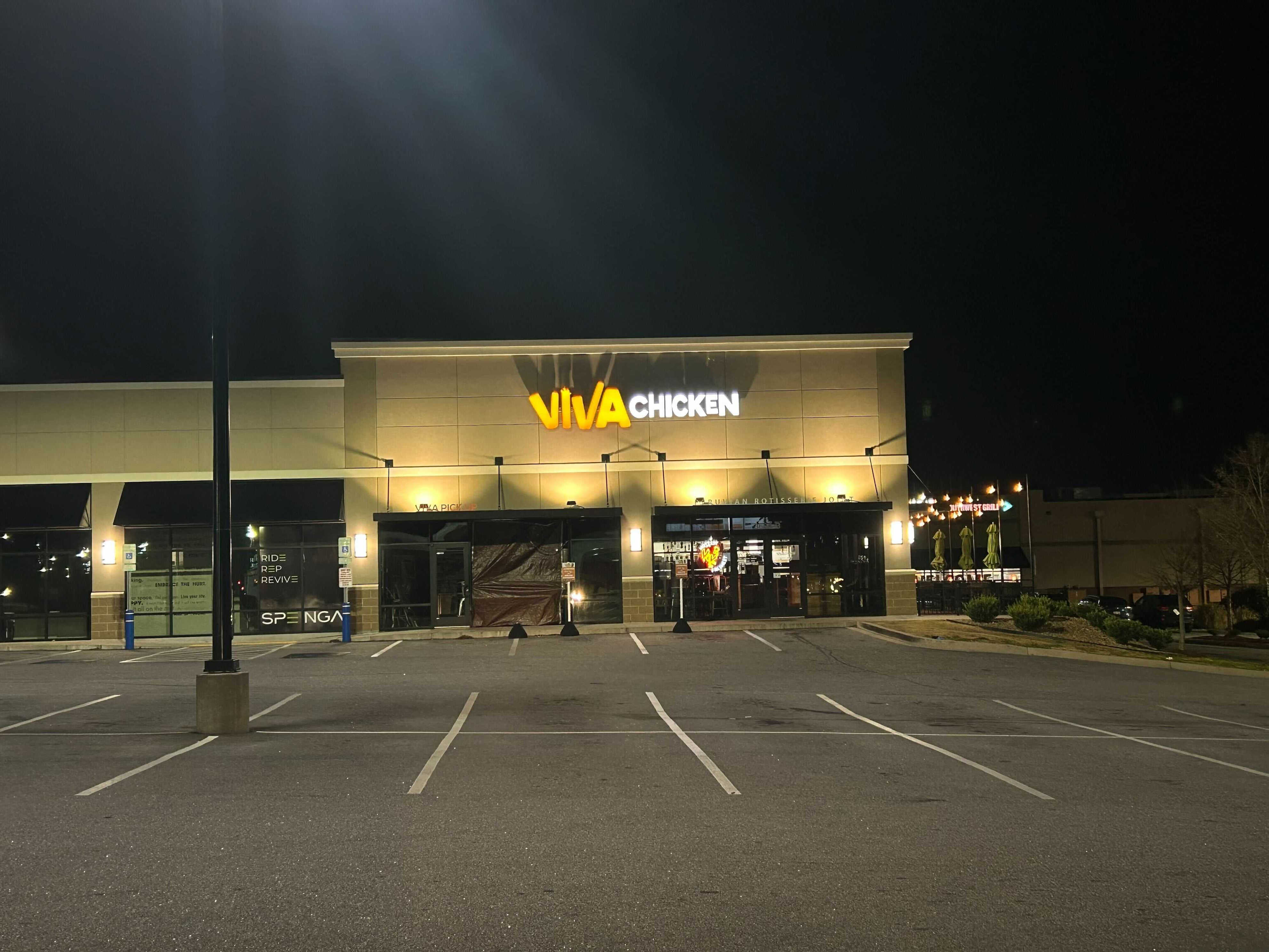 SUV goes through front of restaurant on Pelham Road