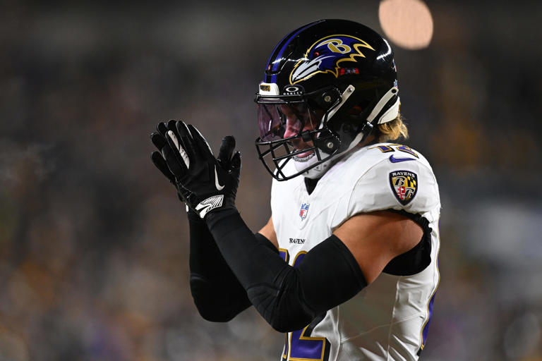 Ravens lose 26-24 lead on a 44-yard Tyler Loop missed field goal on ...