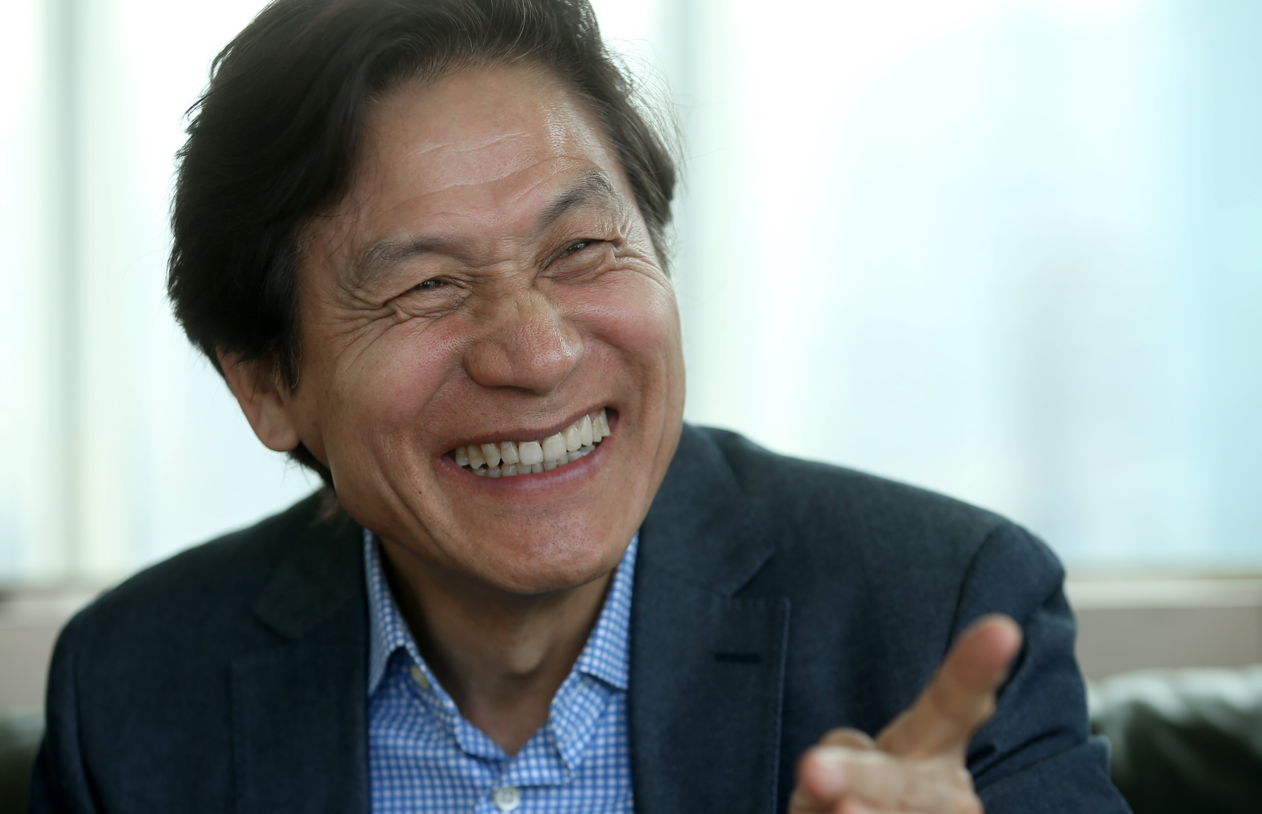 Legendary actor Ahn Sung-ki passes away at 75