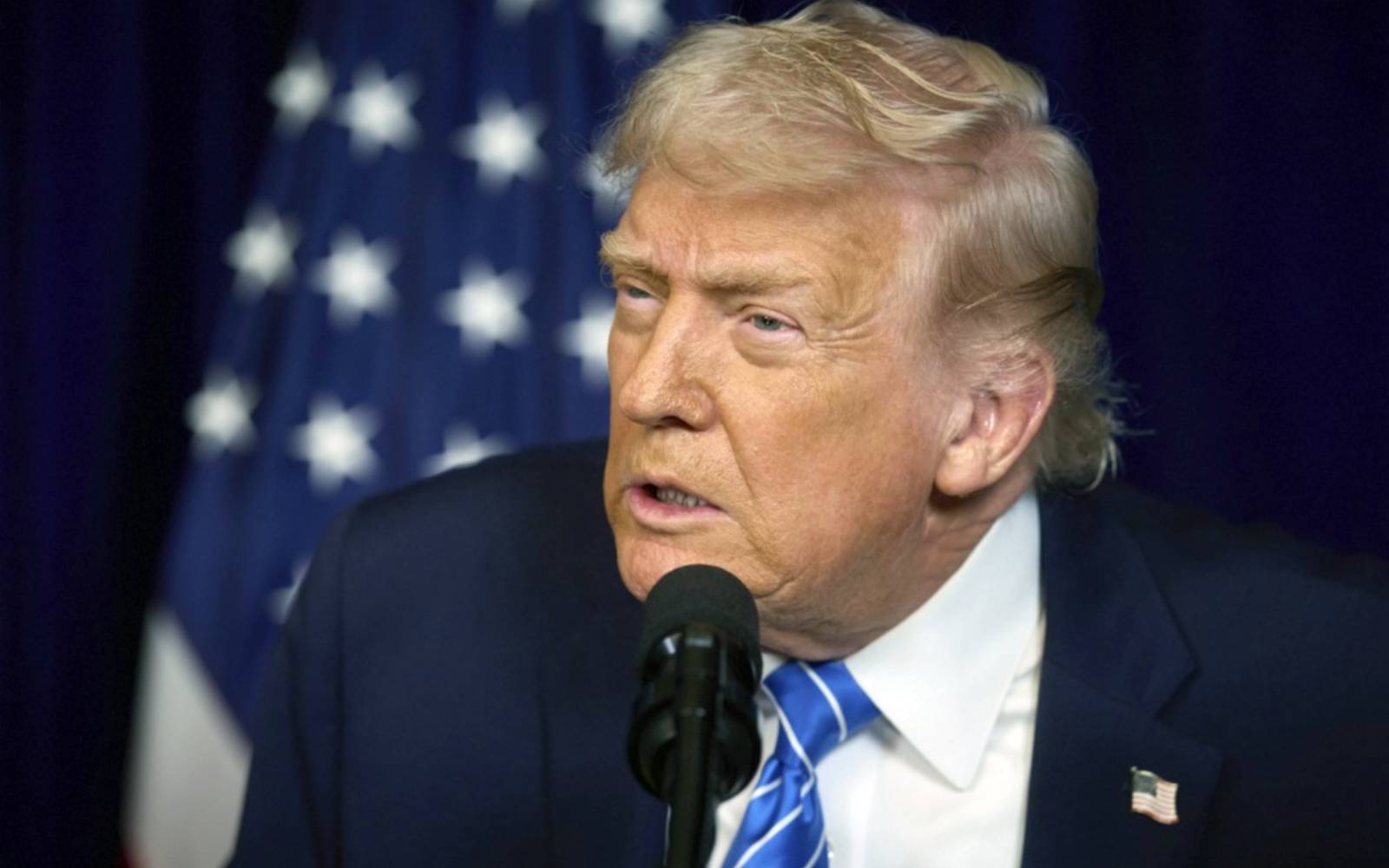 Trump orders his 'representatives' to buy US$200 billion in mortgage bonds