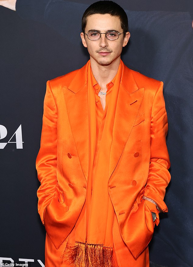 Chelsea Handler slammed for ruining movie endings in 'unfunny' Critics ...