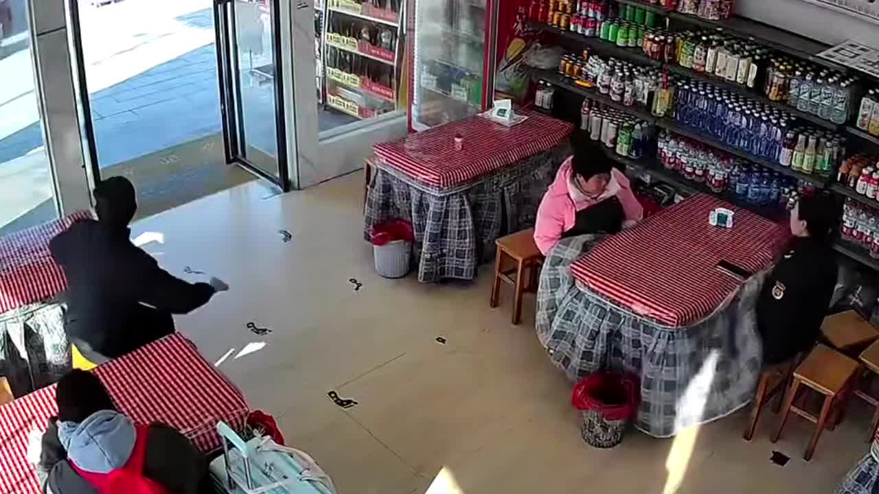 Unexpected car crash inside store in Anhui, China