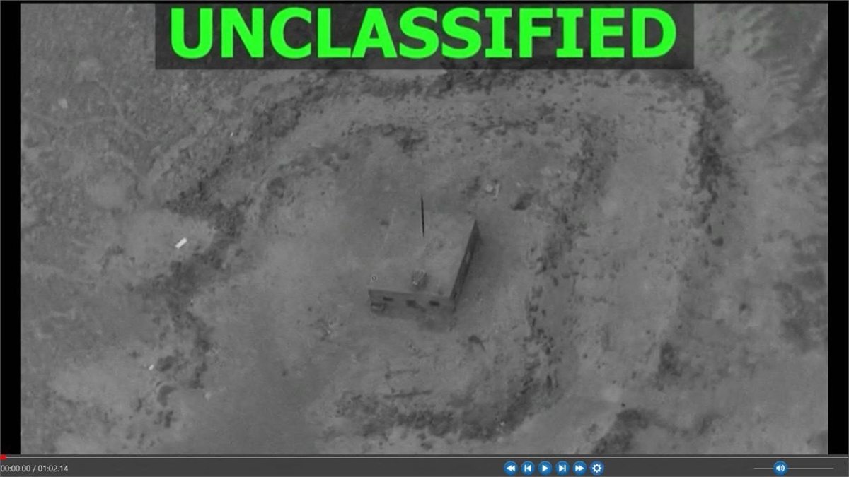 US announces 'large-scale' strikes against IS in Syria