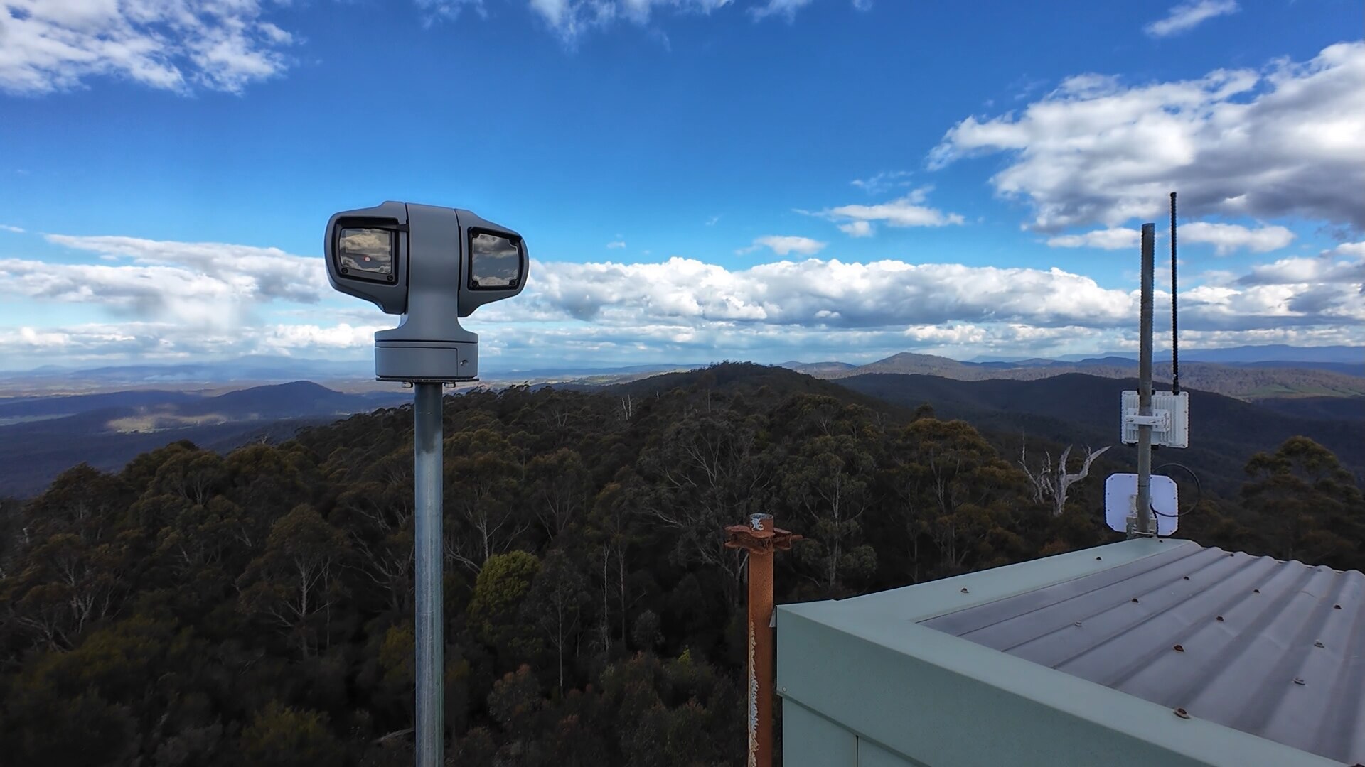 Remote fire detection technology set to double across Tasmania after AI cameras spot hundreds of ...