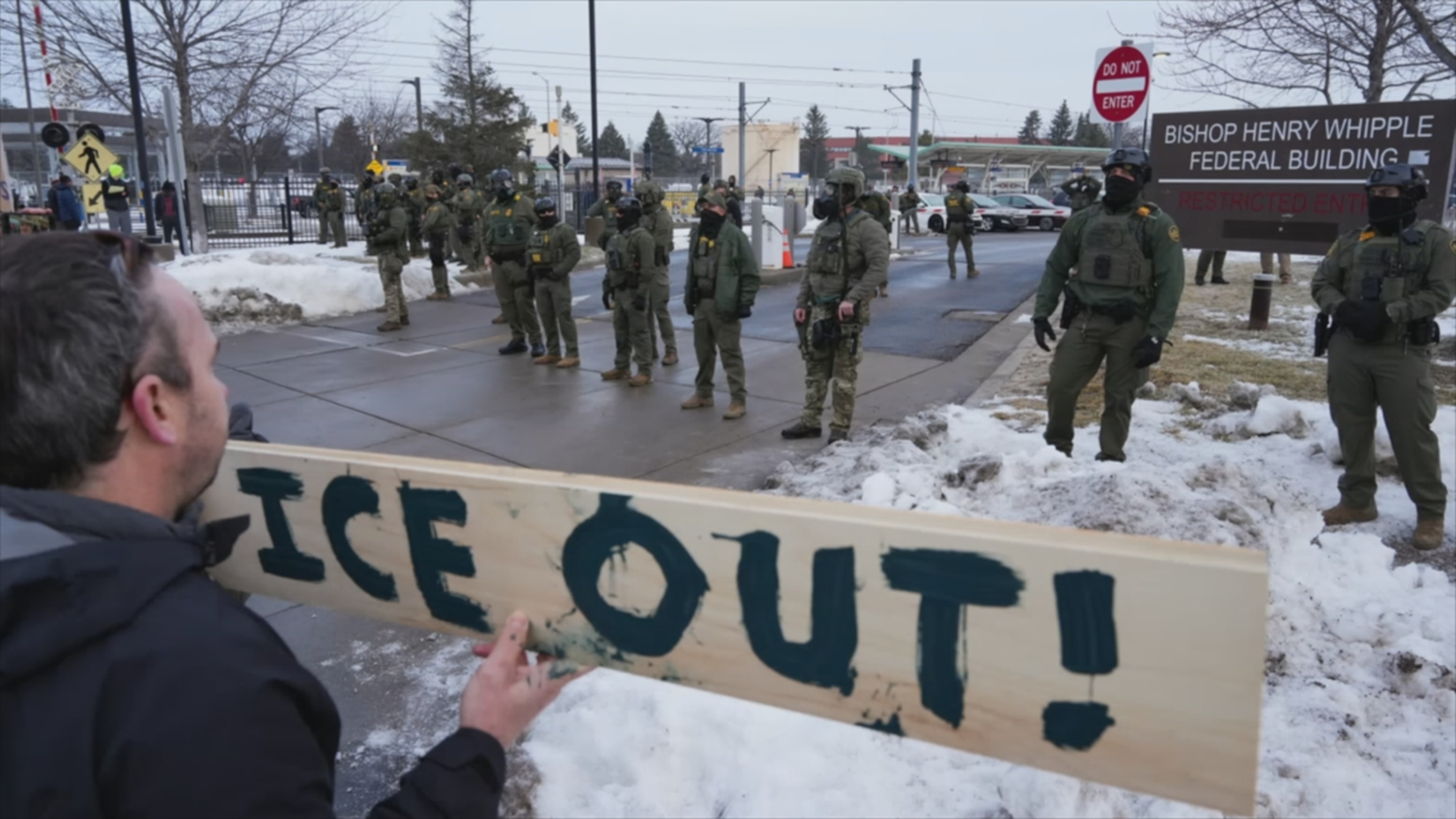 Minnesota ACLU calls for federal agents to withdraw from the state