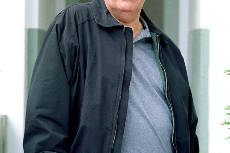 BBC EastEnders legend Derek Martin dies at 92 as family pay tribute to ...