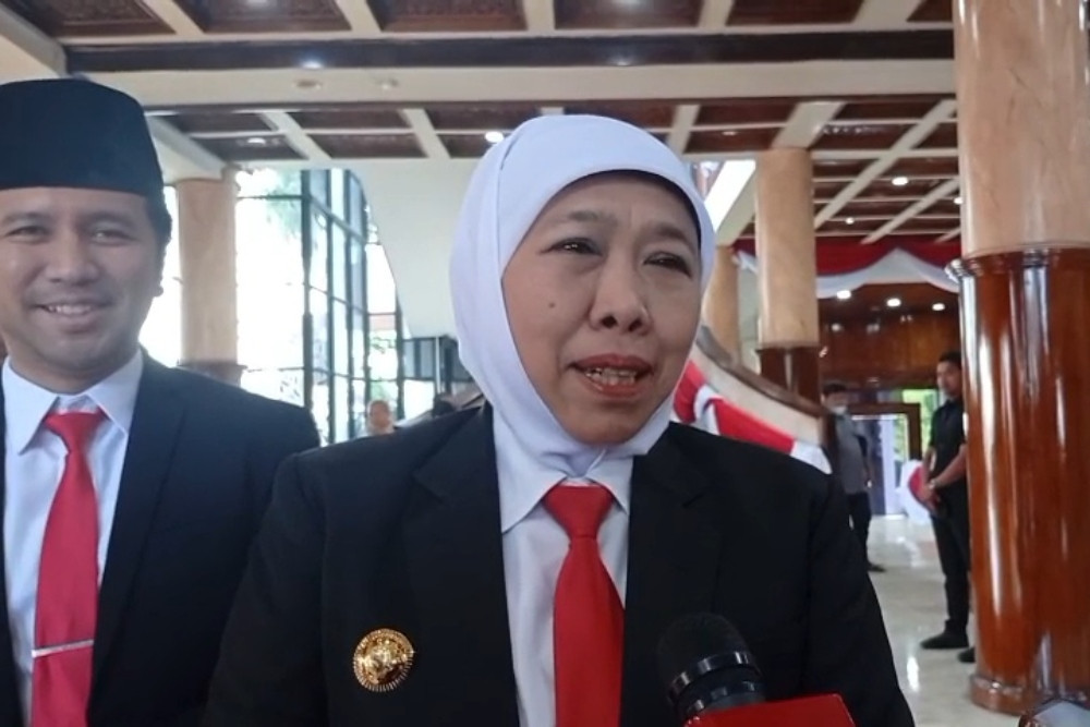 Proyek SRRL mulai dibangun 2027, Khofifah: Solusi transportasi ...