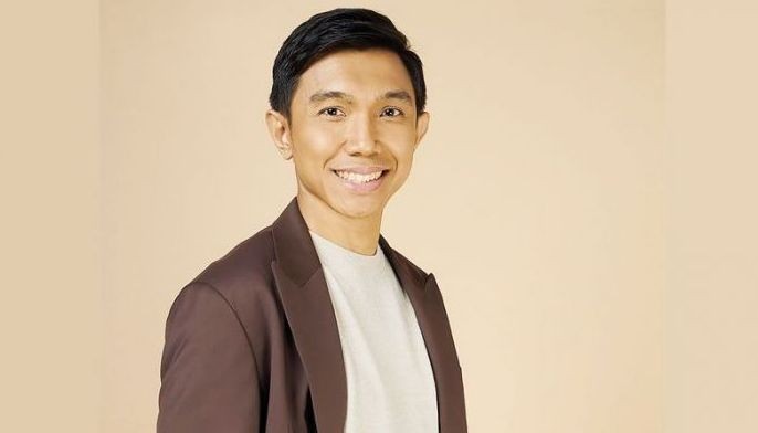 After back-to-back lawyer roles, Nico Antonio becomes one in real life