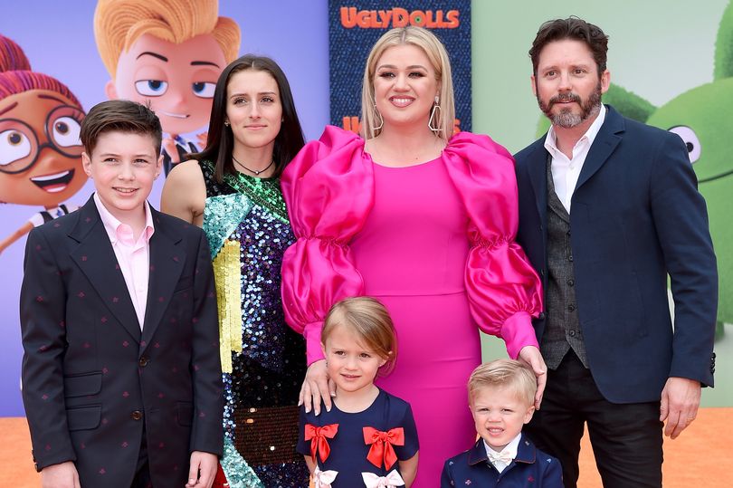 Kelly Clarkson shares update on her kids after dad Brandon Blackstock's ...